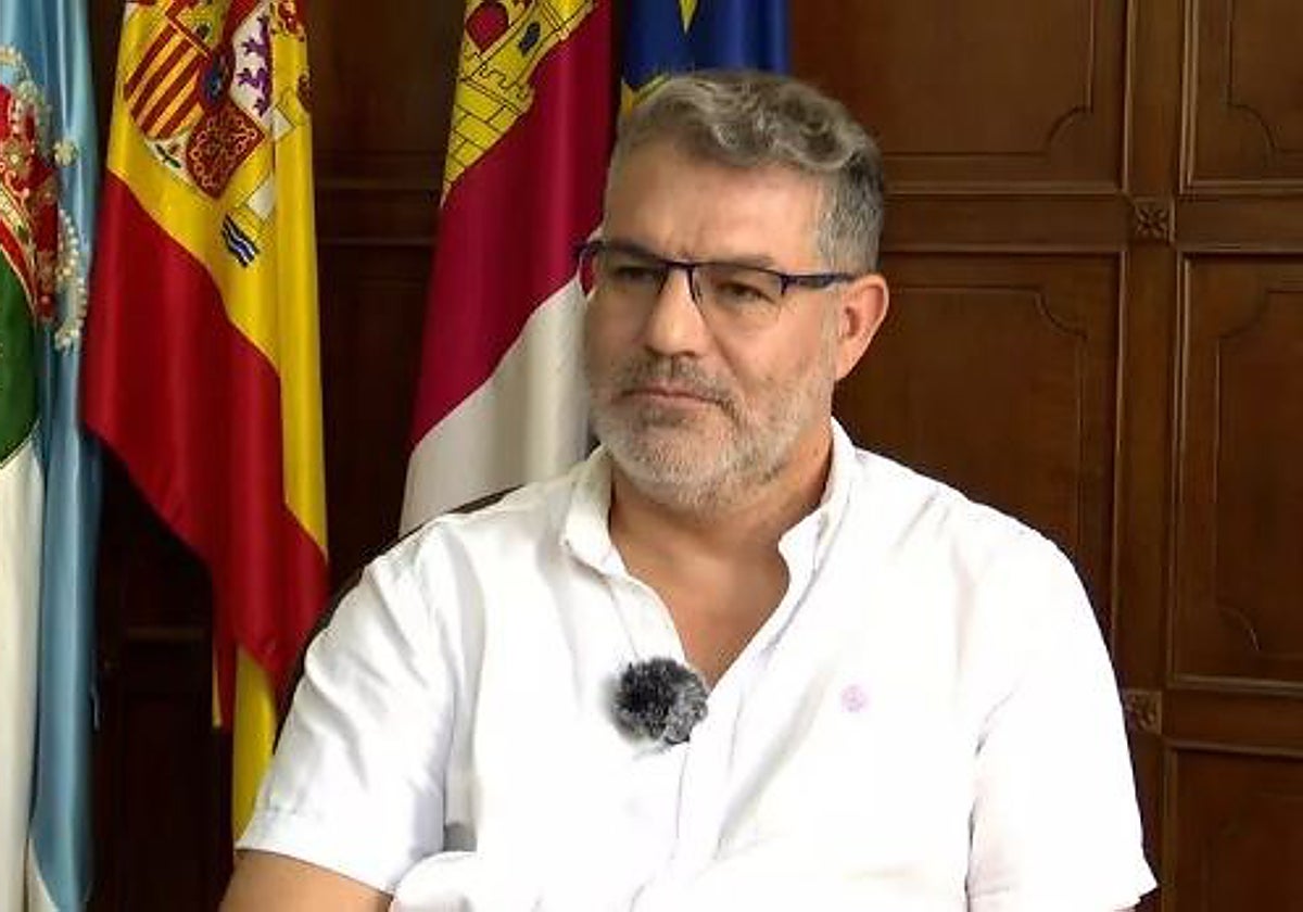 El alcalde de Hellín defiende la entrada de Vox en su Gobierno: «Las ...