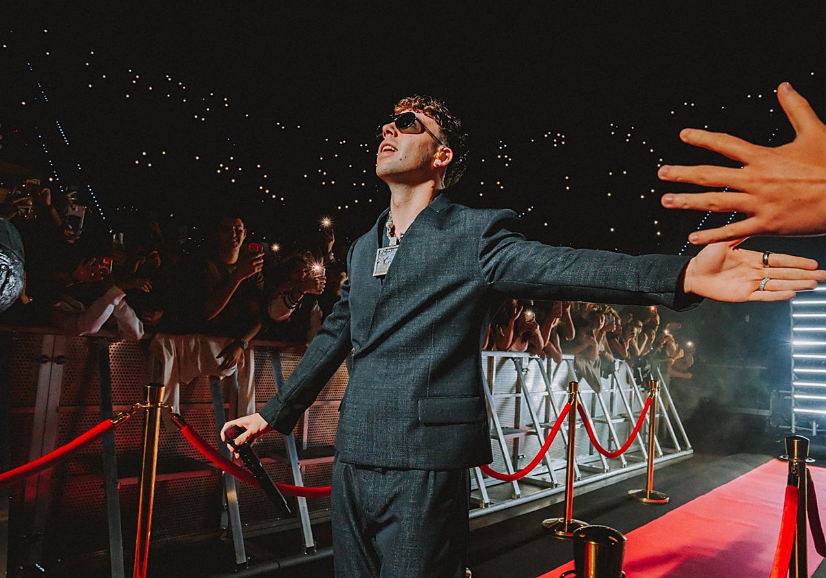 Quevedo cerrará su gira 'Buenas noches Tour España' en el Roig Arena el ...