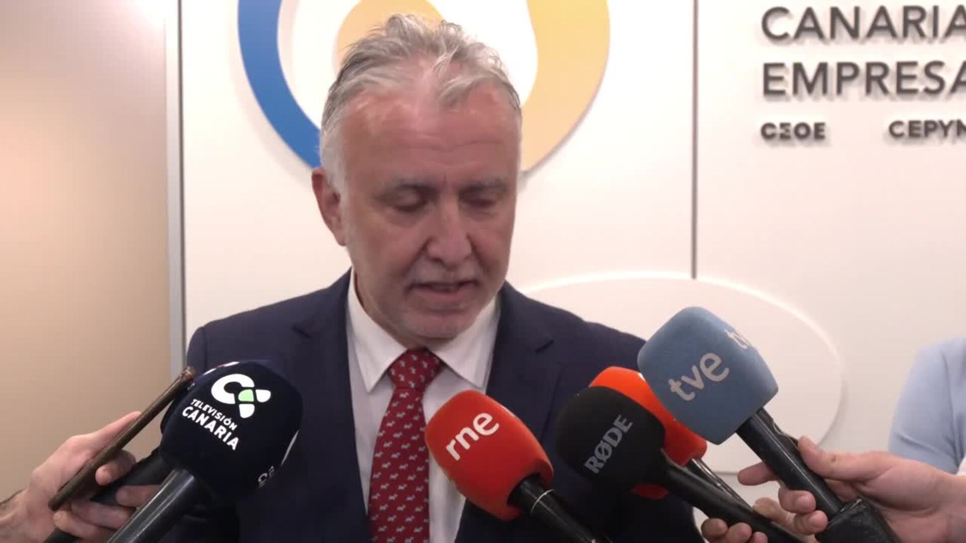 Ángel Víctor Torres considera que se pretende dañar su imagen con una ...