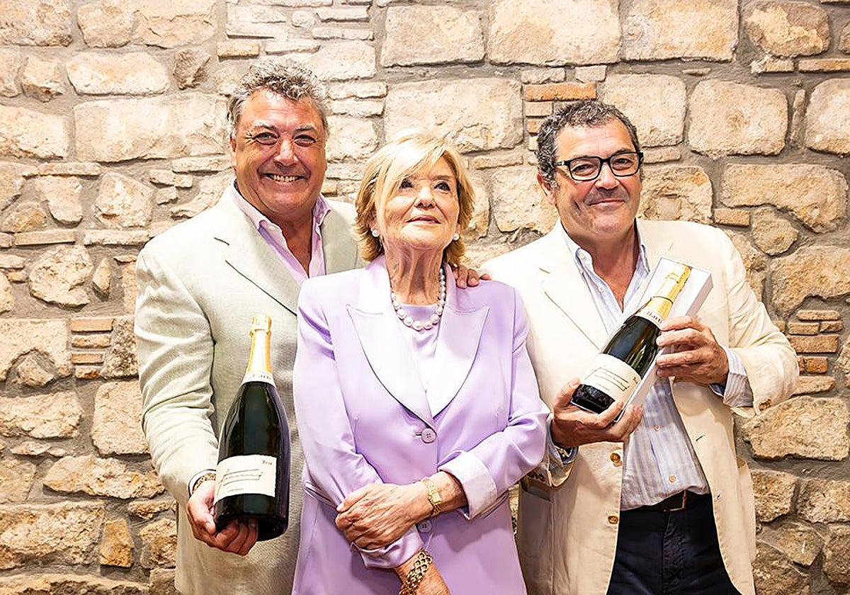 La familia Torelló celebra 75 años de su primer espumoso