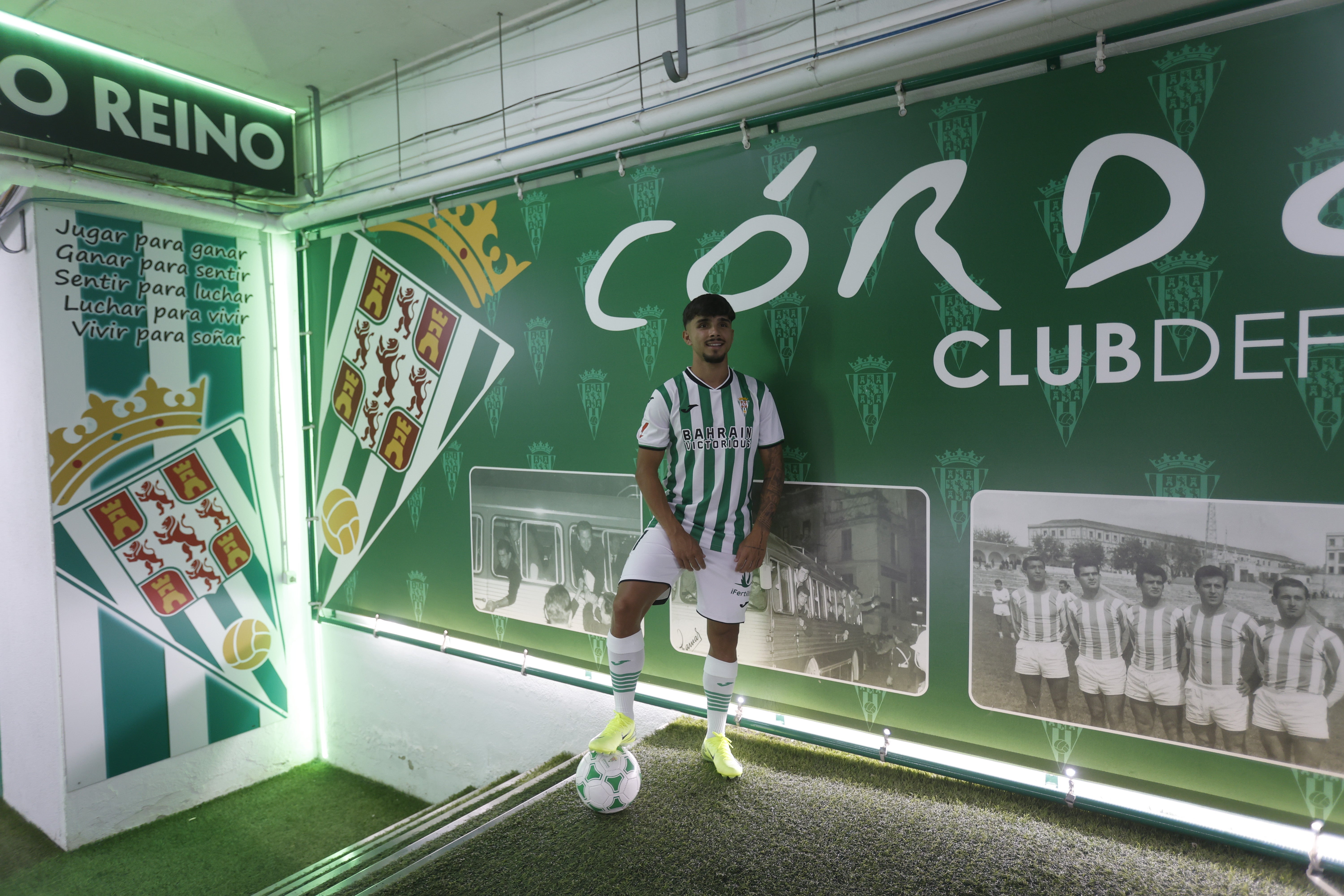 Las mejores imágenes de la presentación de Kevin Medina, Dani Requena y Diego Bri con el Córdoba CF