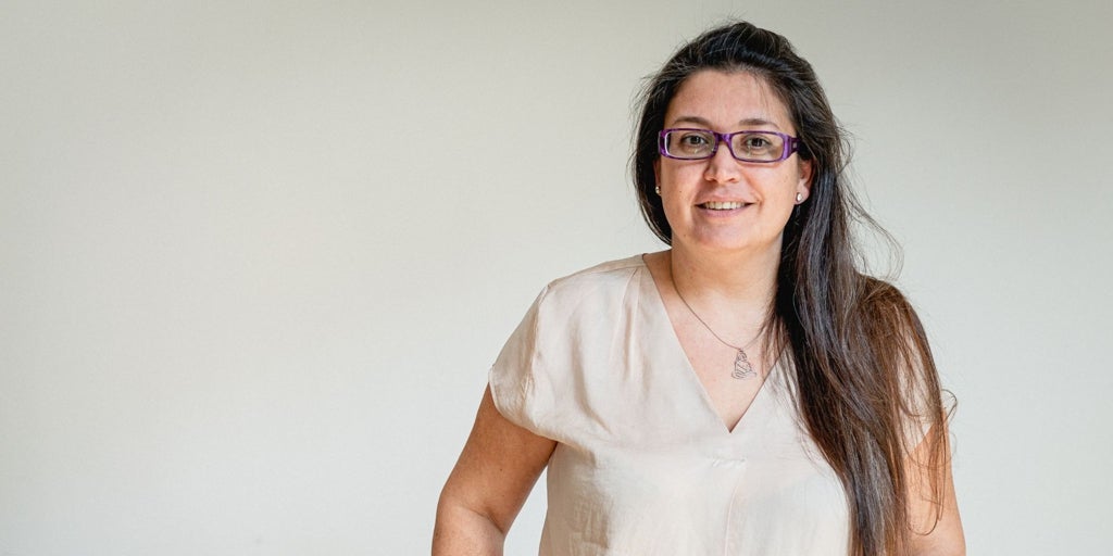 Alba Padró, consultora de lactancia: «Es al adulto, no al bebé, al que ...