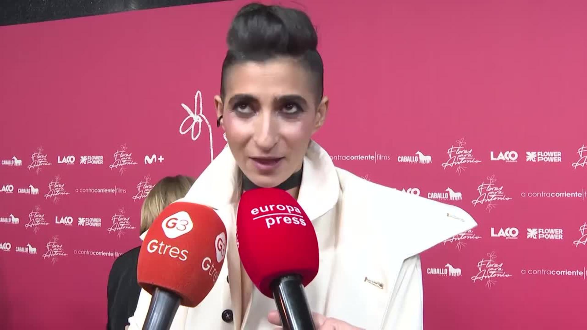 Alba Flores ha contado cómo fue el inicio del documental 'Flores para Antonio'
