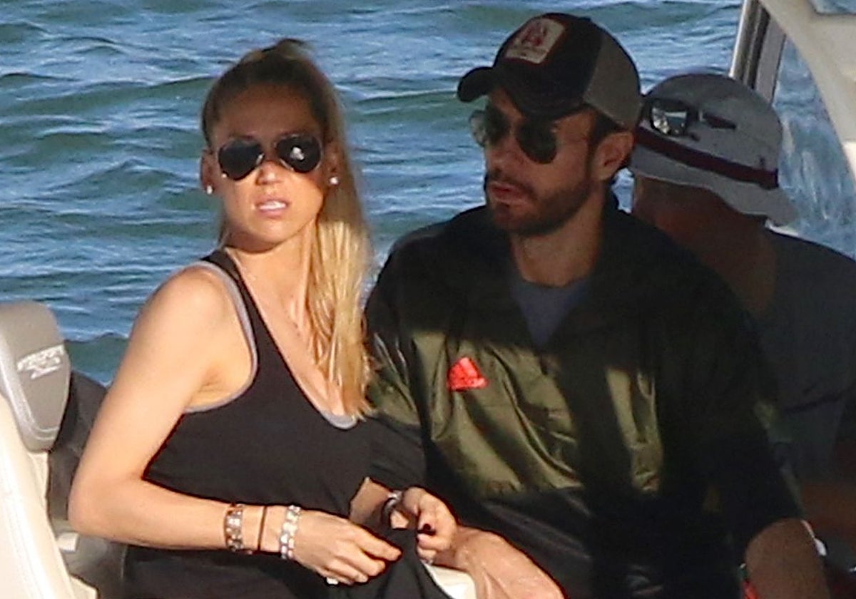 Enrique Iglesias y Anna Kournikova comparten la primera foto de sus ...