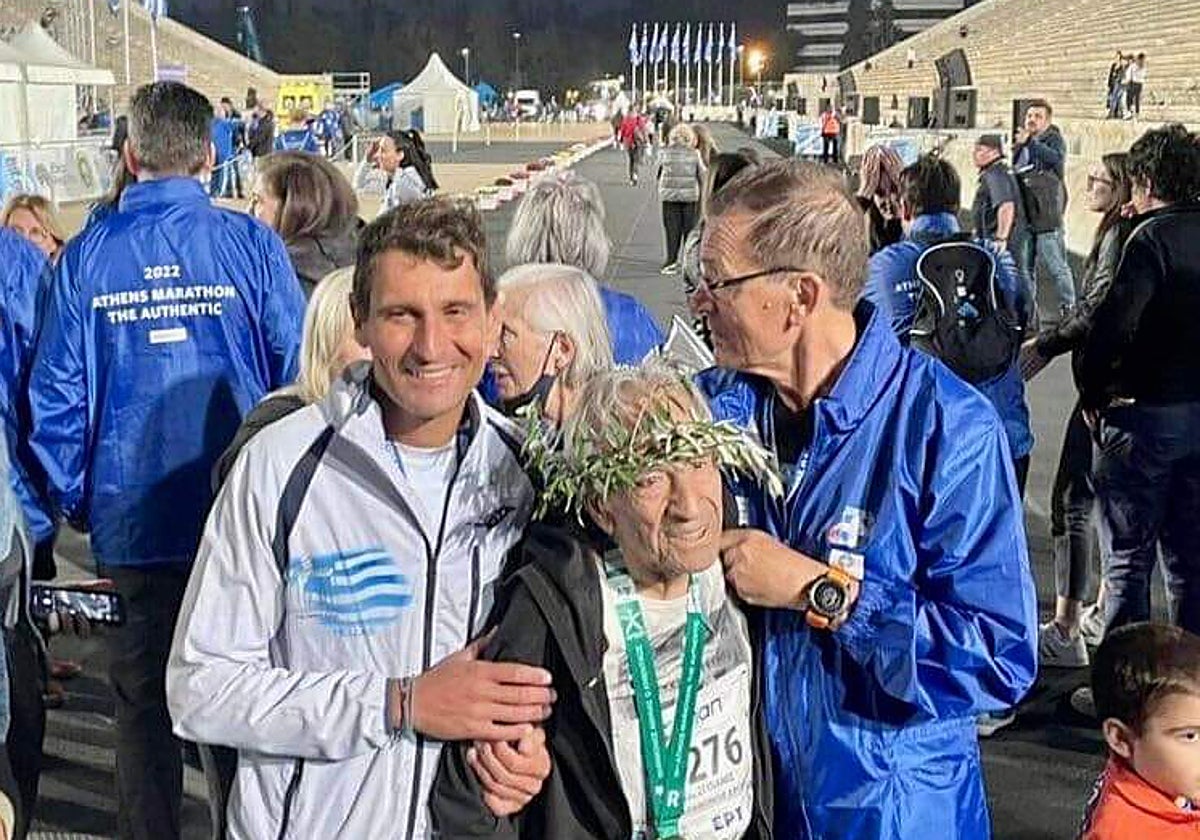 Stelios Prassás, el maratoniano nonagenario que bate todos los récords