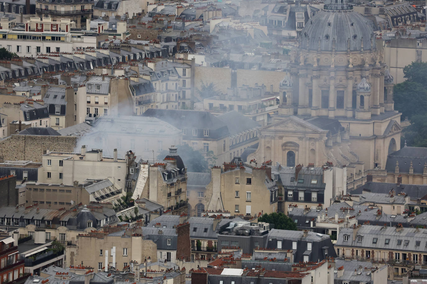 Fotogalería: explosión de gas en París, en imágenes