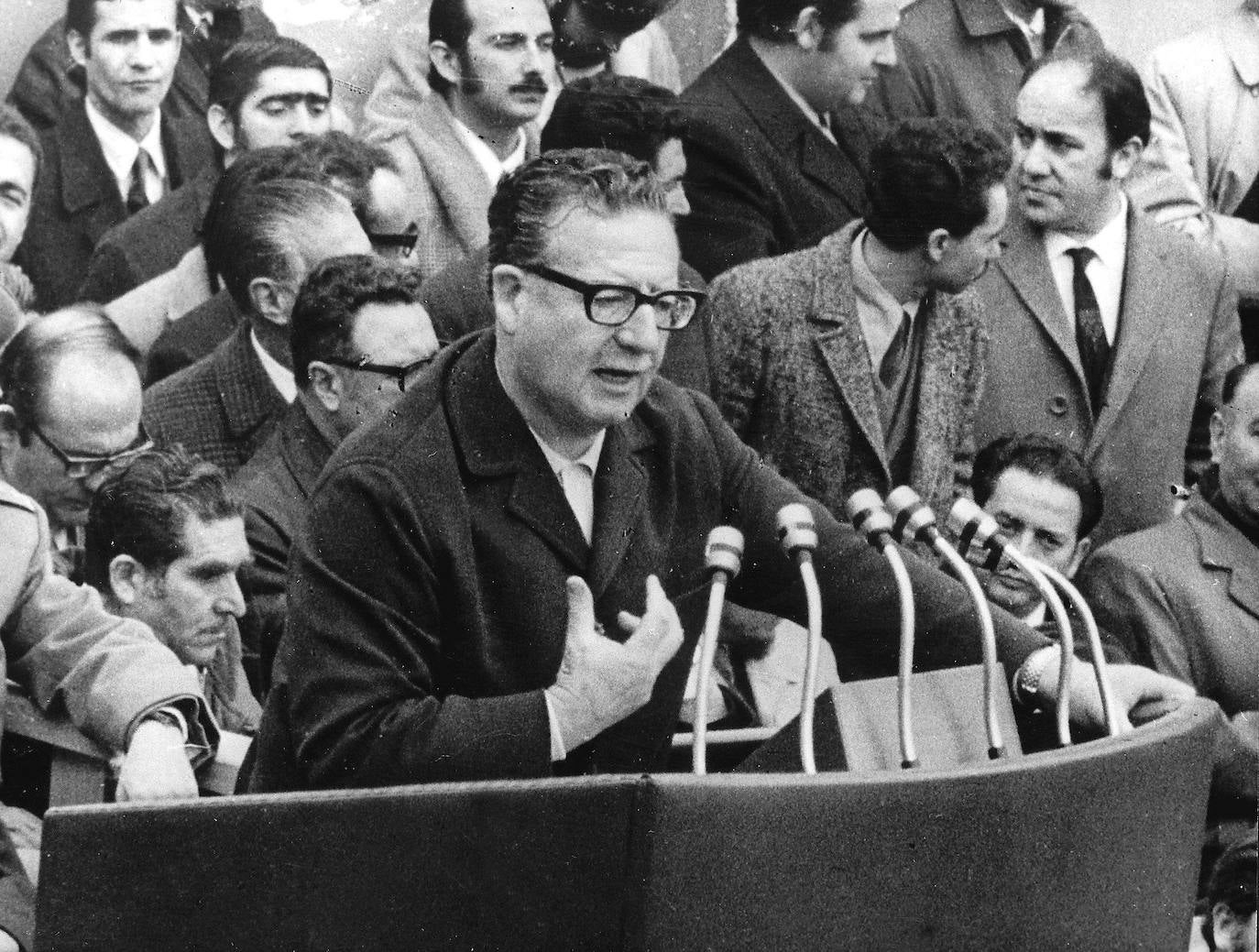 La caída de Salvador Allende en imágenes