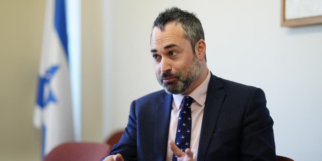 Dan Poraz: «España debería presionar a Hamás para el fin de la guerra ...