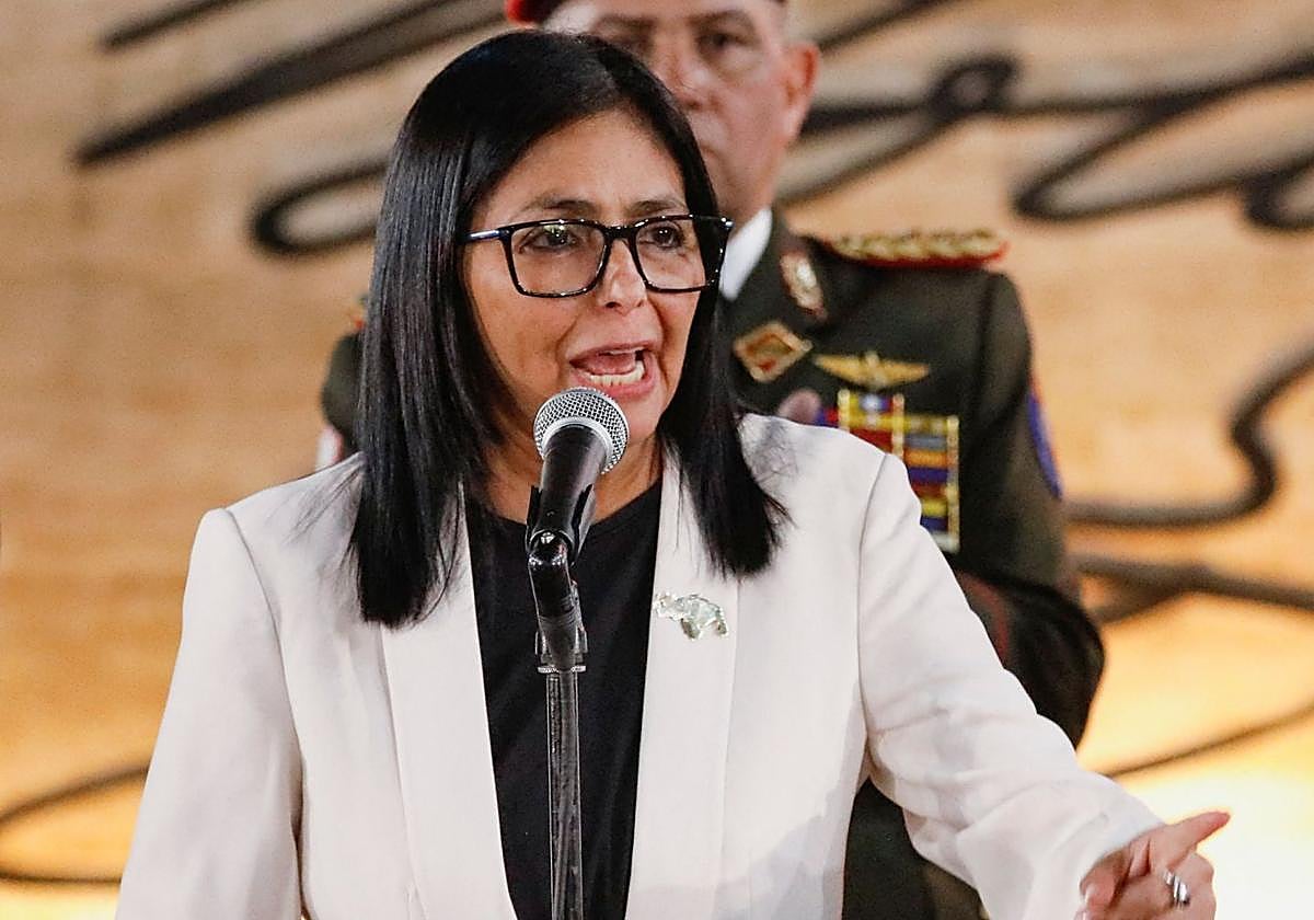 Delcy maniobra para viajar a Washington y verse con Trump en medio de ...