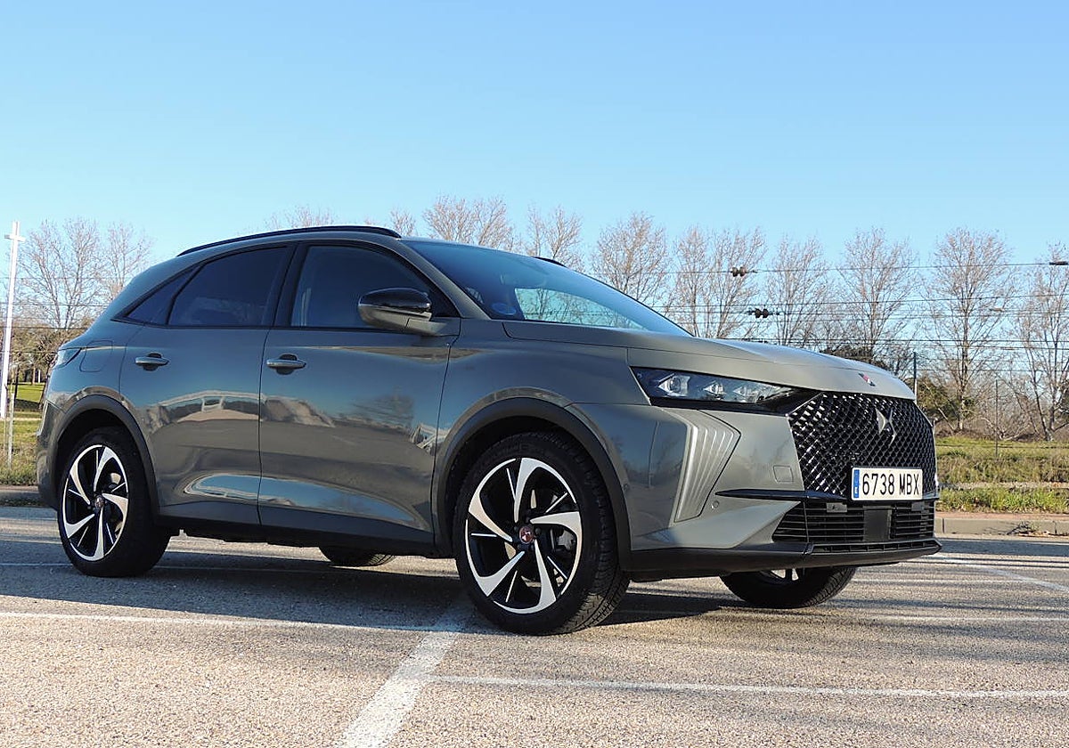 DS7 E-Tense 4X4: híbrido de alto rendimiento