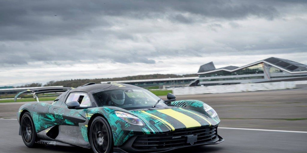 Valhalla: el superdeportivo híbrido de Aston Martin inicia sus pruebas