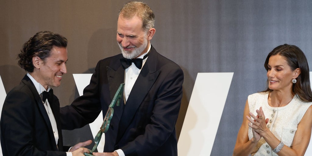 José F. Peláez: Rodrigo