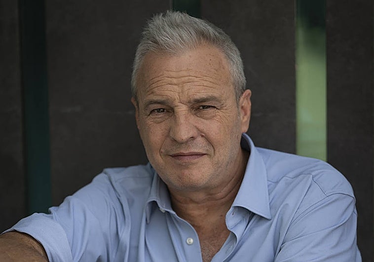 Quién es David Summers: como surgió Hombres G, su pareja y el origen de ...