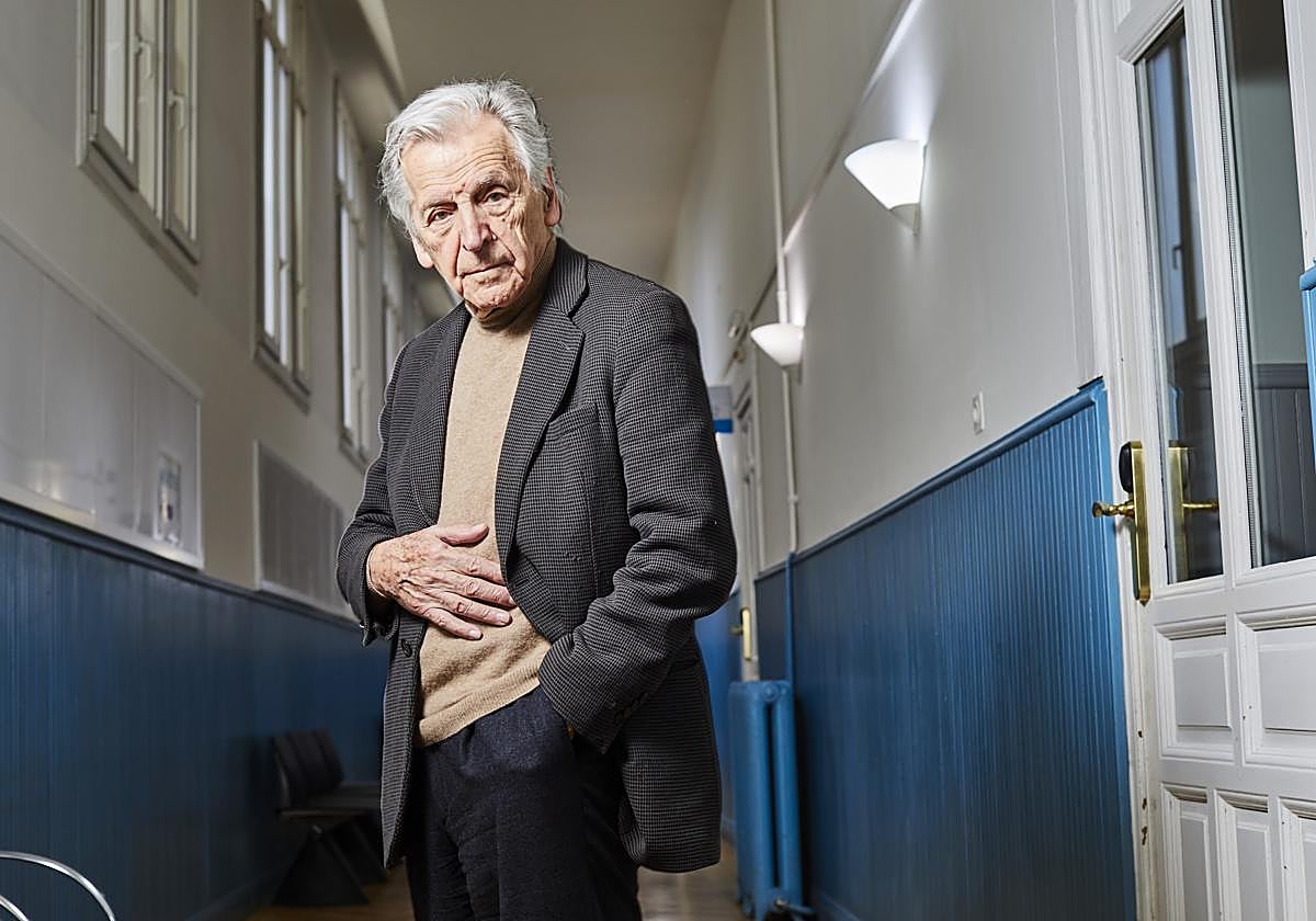 Costa-Gavras: «La muerte de Francisco ha sido impresionante. Un final de película»