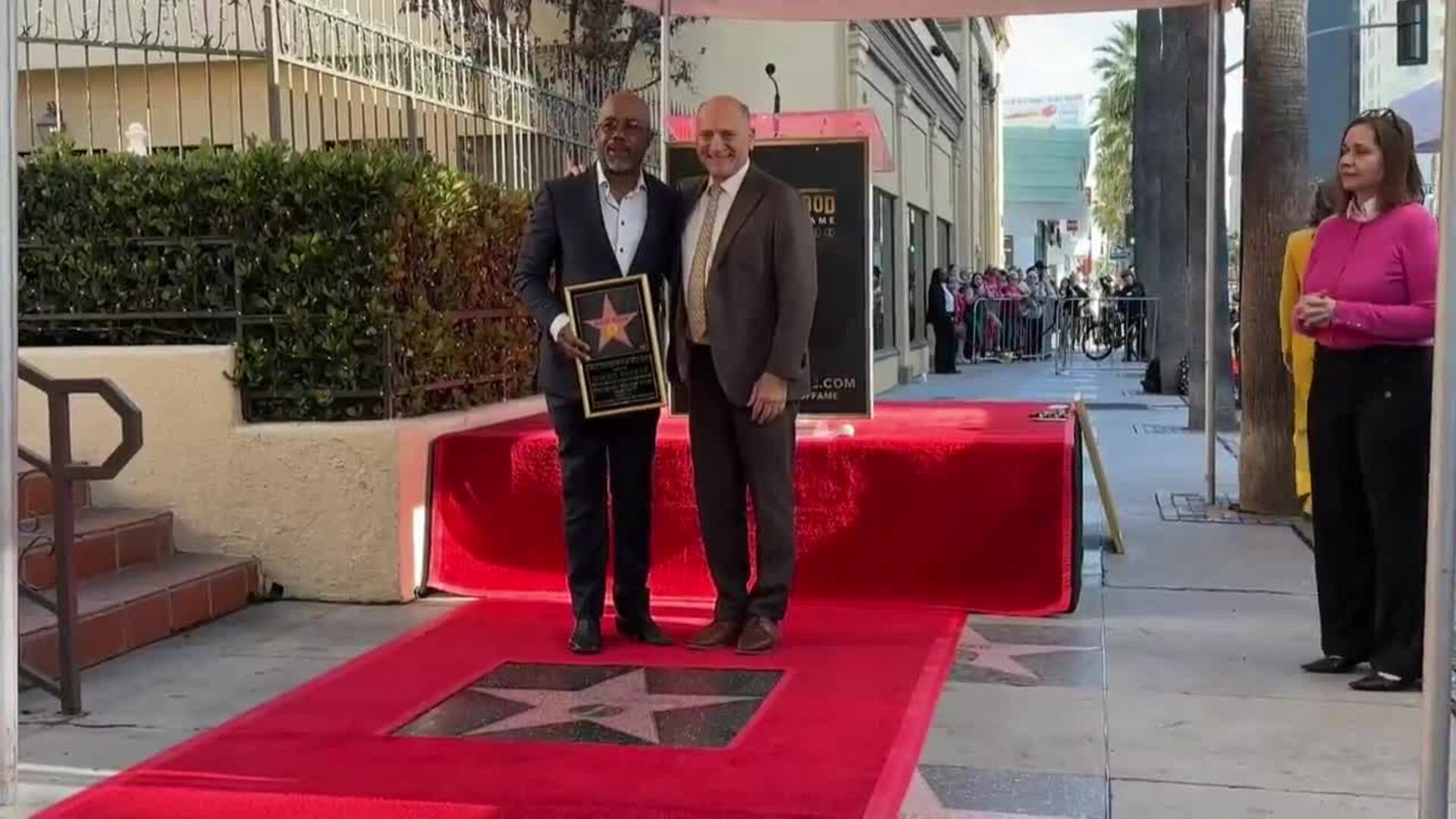 Darius Rucker recibe una estrella en el Paseo de la Fama de Hollywood