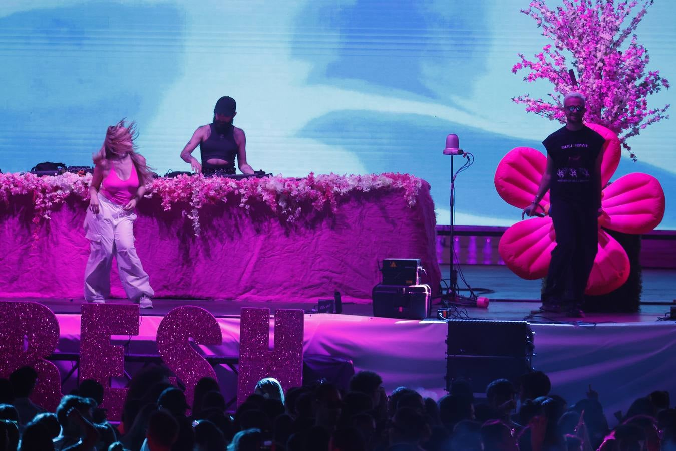 Las imágenes de la Fiesta Bresh en Icónica Sevilla Fest