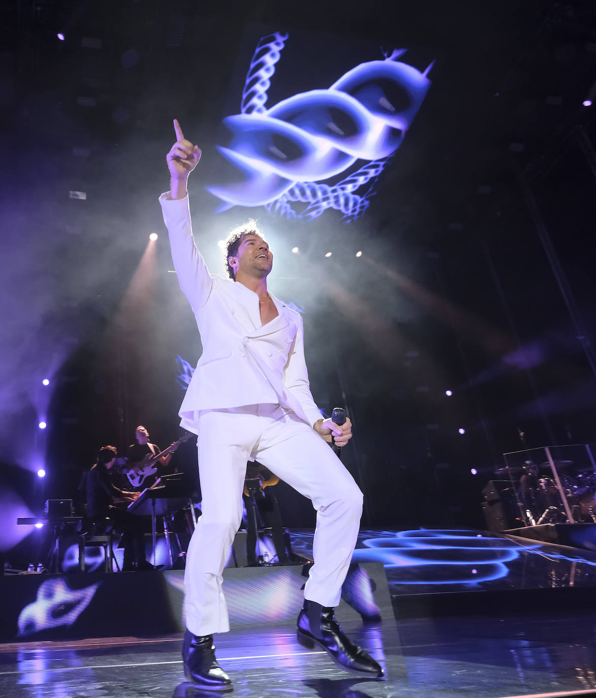 El primer concierto de David Bisbal en las 'Noches de la Maestranza' de ...