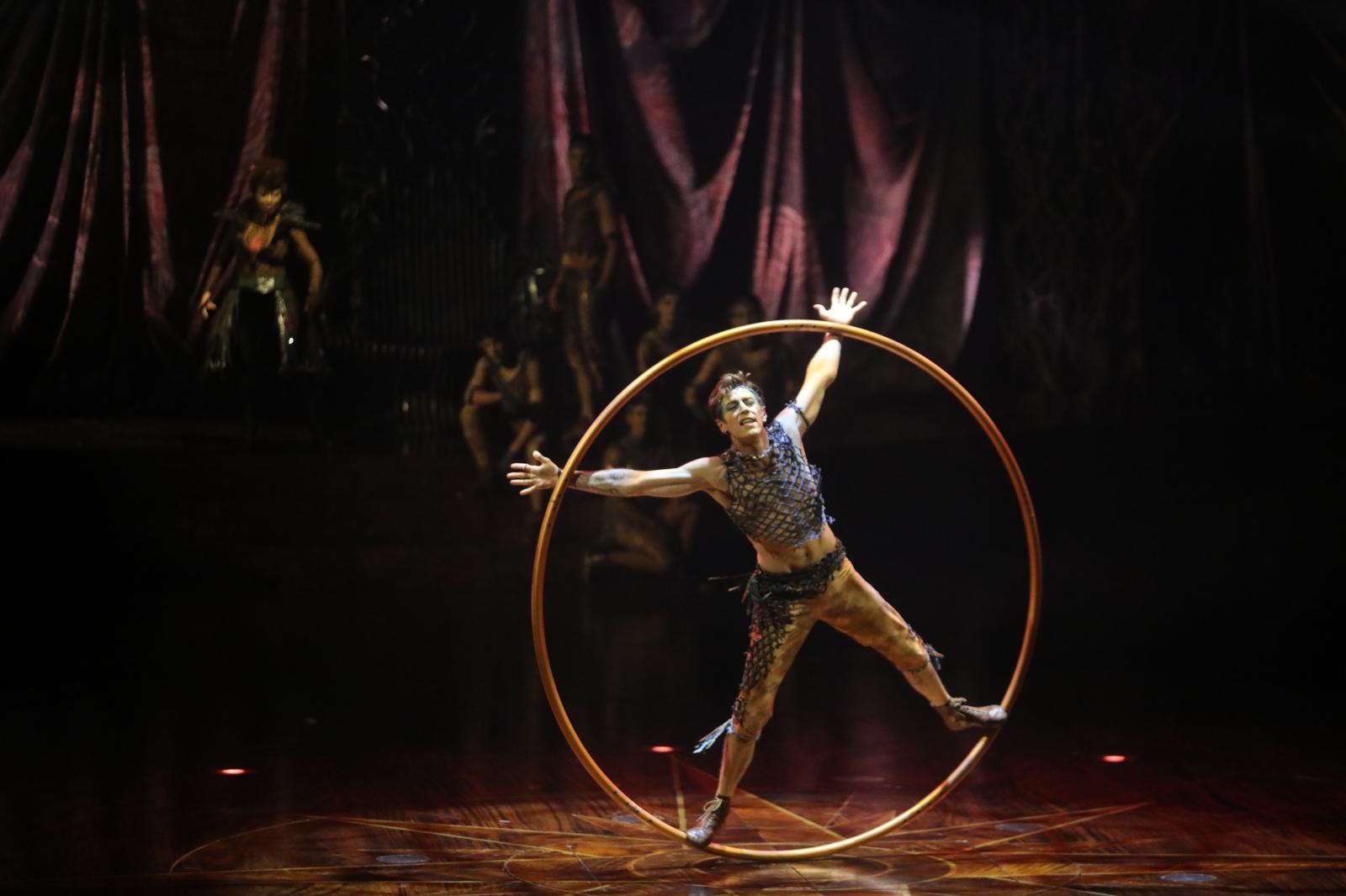 Imágenes del estreno de 'Alegría' del Circo del Sol en Sevilla