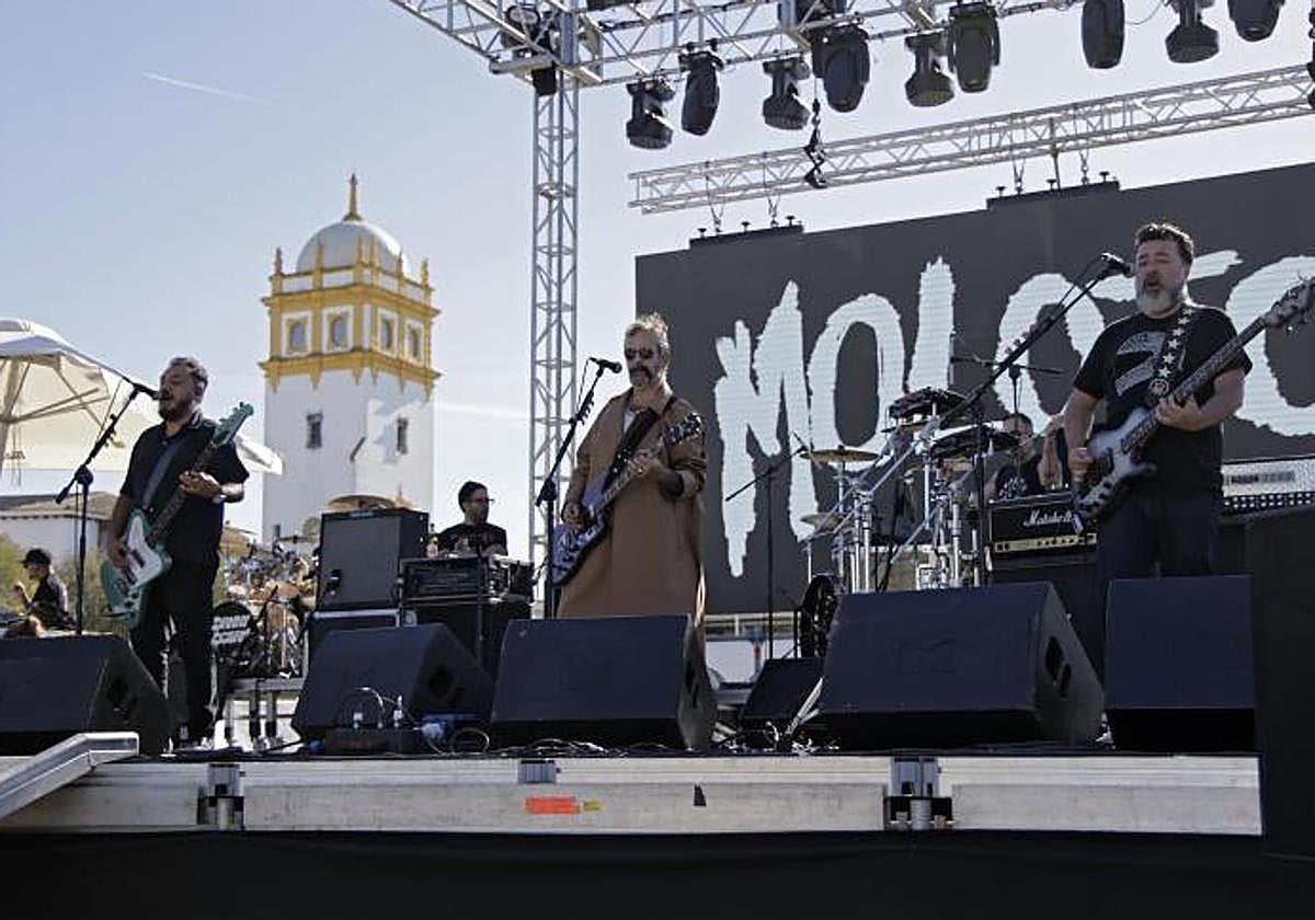 Molotov se suma al cartel de Icónica Santalucía Sevilla Fest