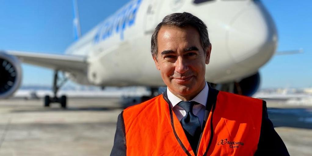 Un piloto con 35 años de experiencia explica cómo combate el jet lag ...