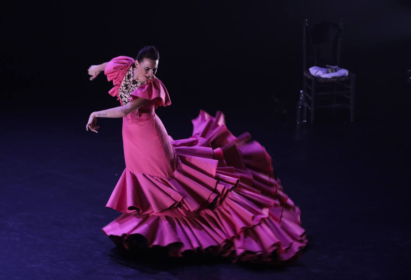 'La Piñona' se muestra 'Insaciable' en la Bienal de Sevilla