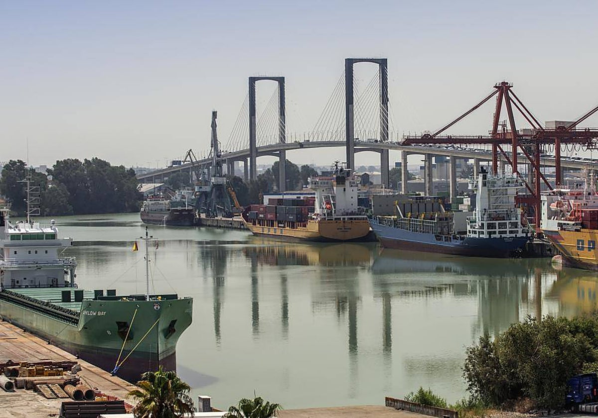 El Puerto de Sevilla licita el dragado de mantenimiento entre junio y ...
