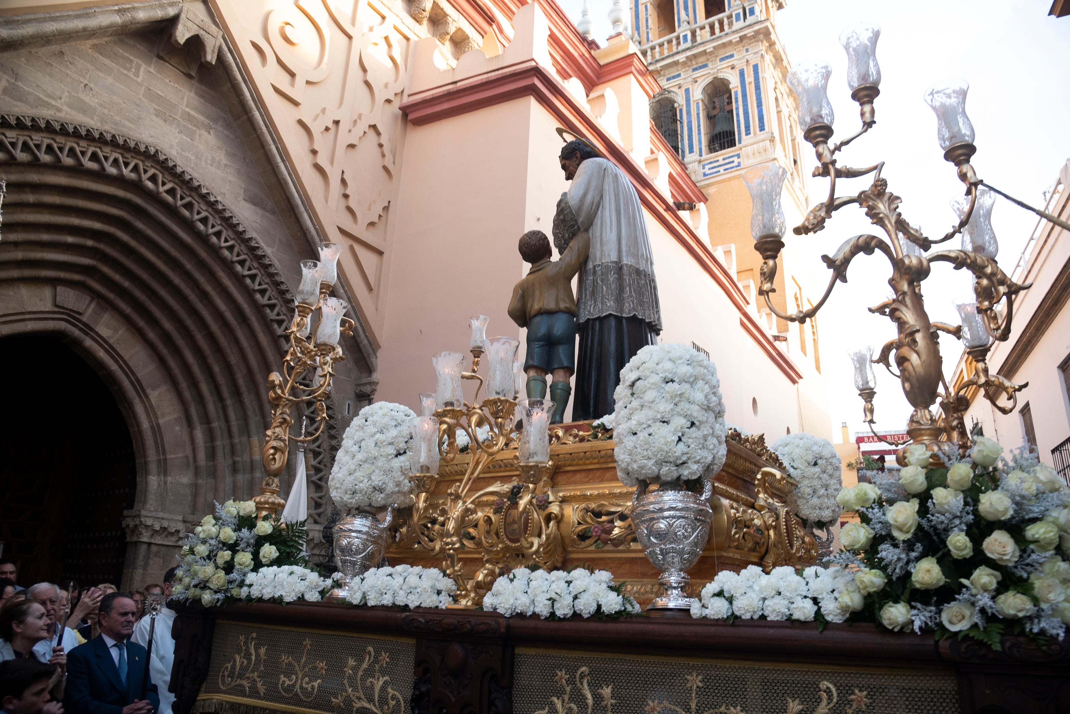 Las imágenes de la procesión de María Auxiliadora de Triana