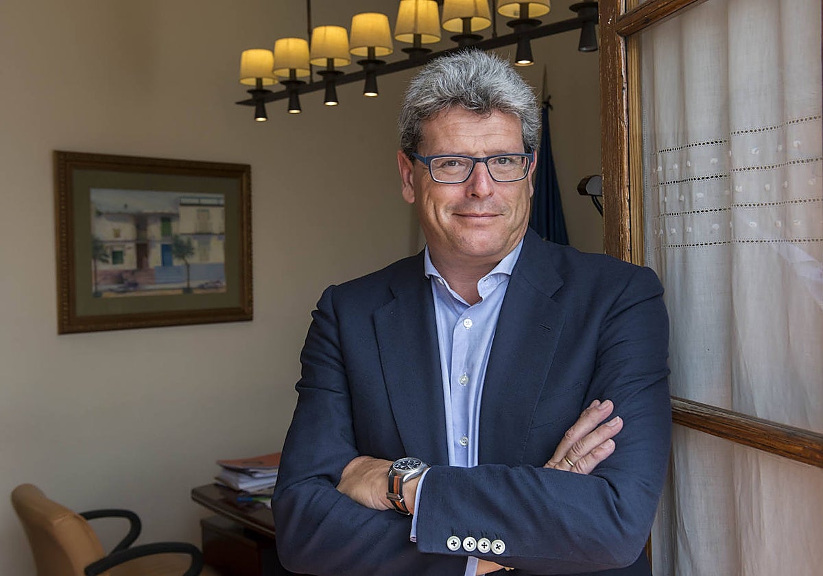 Ricardo Tarno, Rafael Belmonte y Teresa Astolfi completan la lista del PP en Sevilla para el 23J