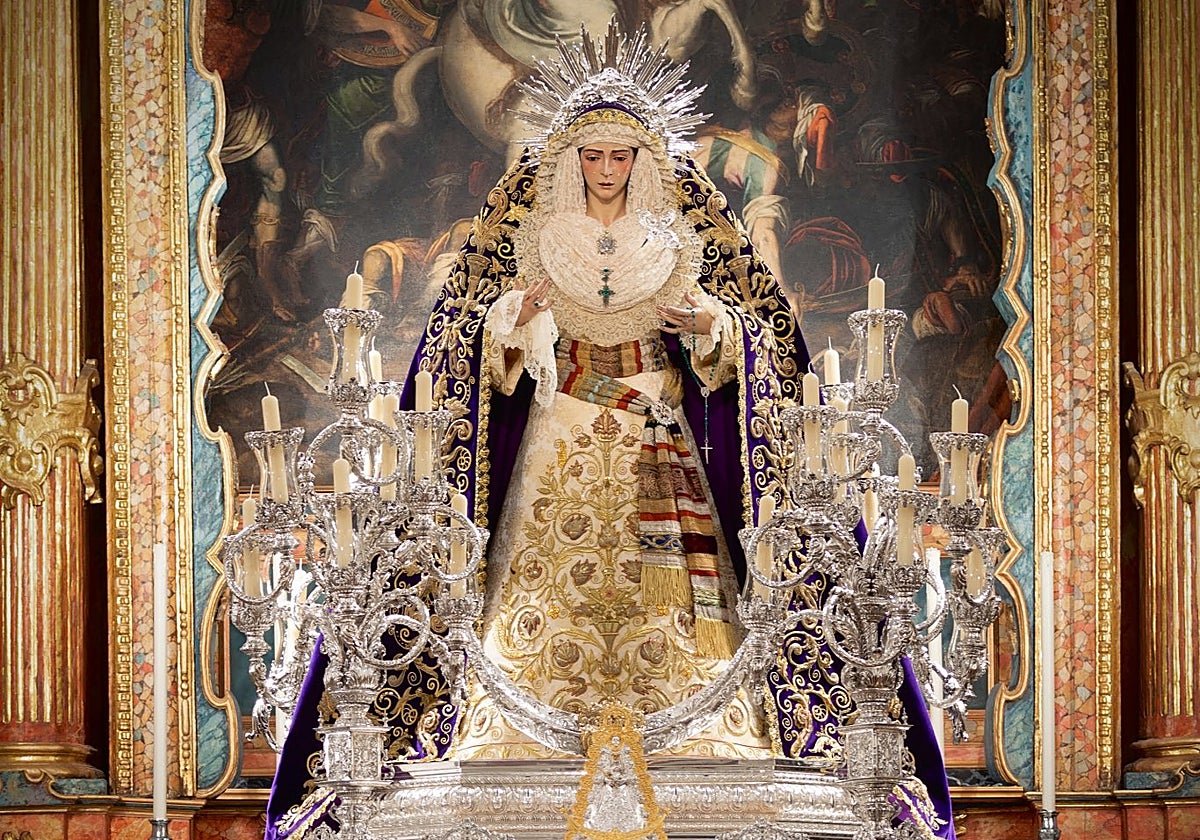 La Virgen del Rocío de la Redención, preparada para el rosario hasta ...