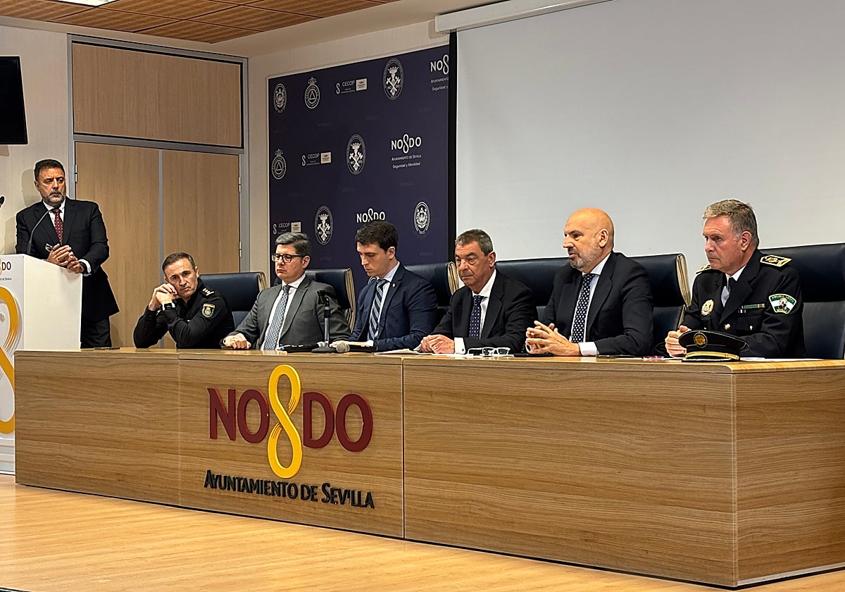 El Cecop activa el dispositivo especial de seguridad de Semana Santa de ...