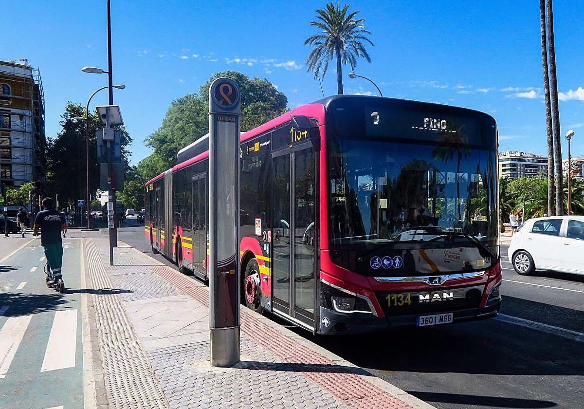 Todas las líneas de Tussam son gratis este lunes: este es el motivo