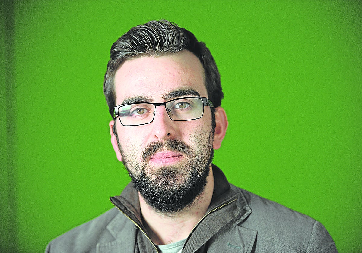 Víctor Ruiz de Almirón, nombrado jefe de la sección de España