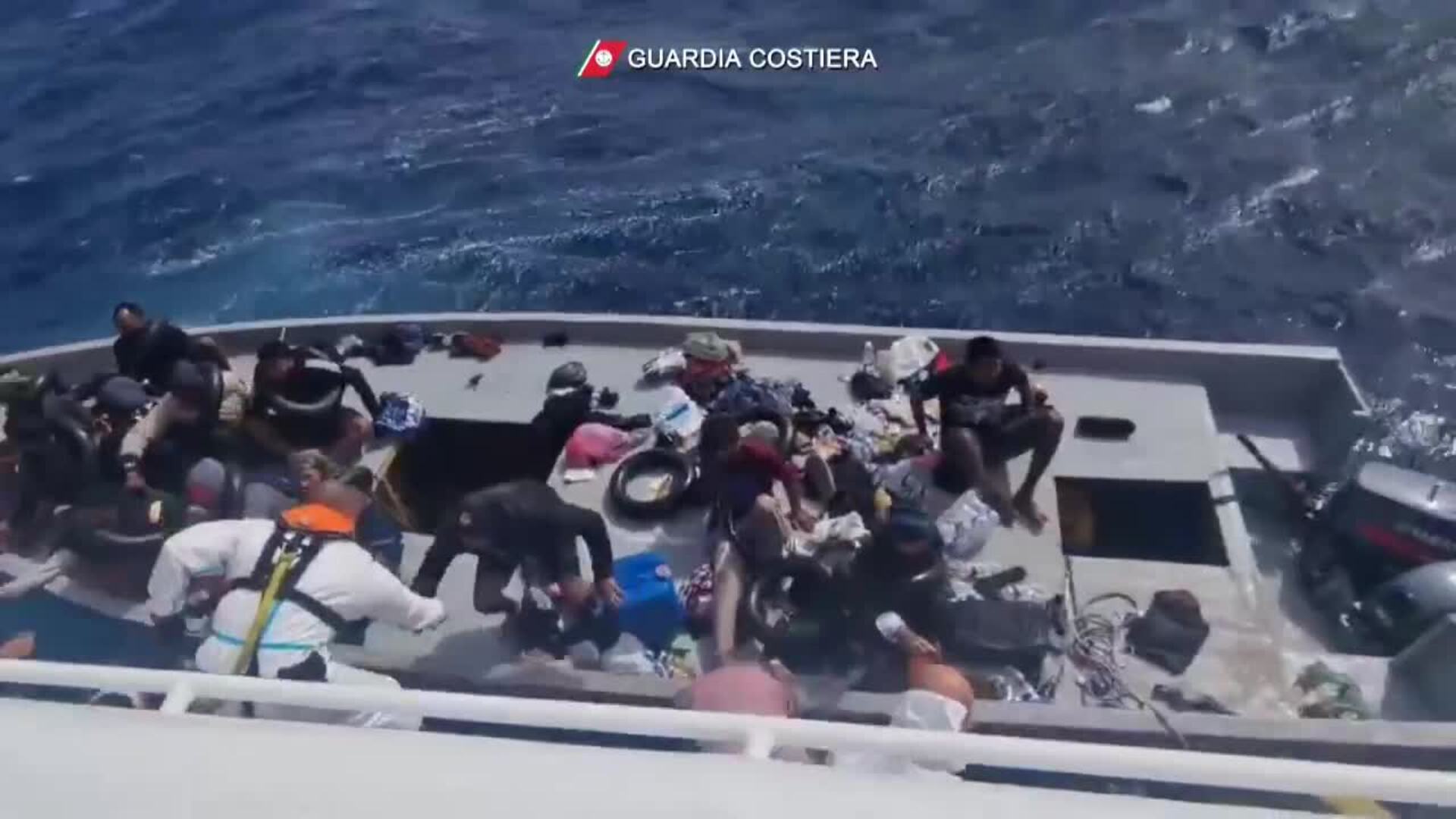 Mueren 9 Migrantes Y 15 Están Desaparecidos En Un Naufragio En El