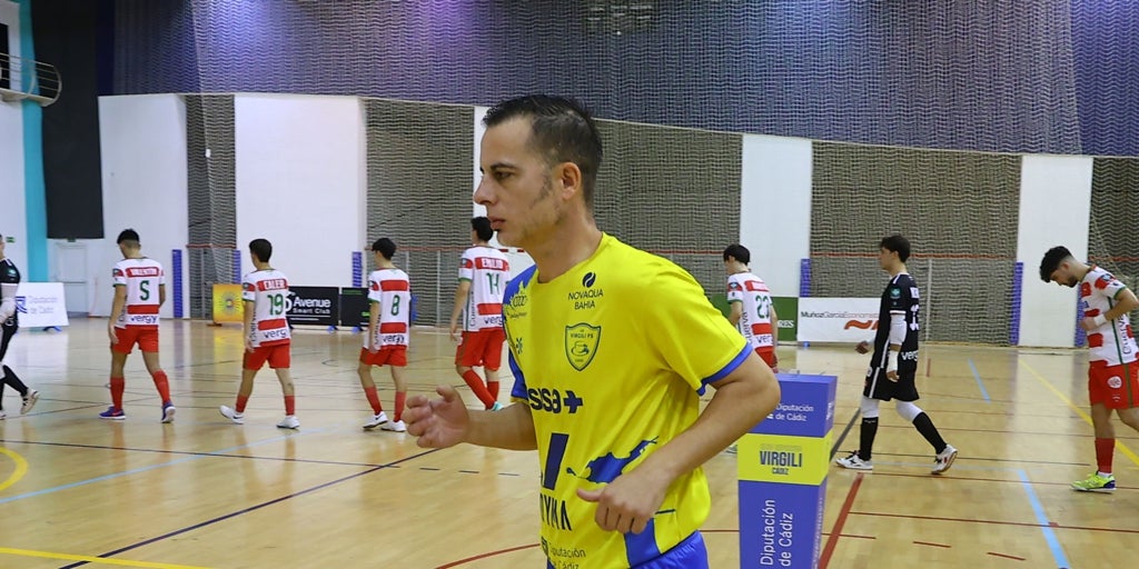 Álex del Amor regresa a la cancha con el '4' de Álex Cortés