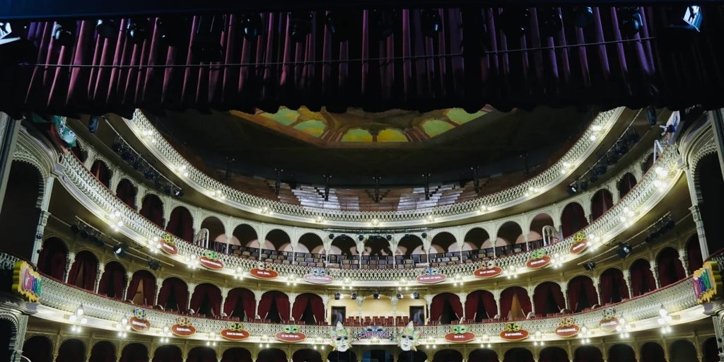 Belén Triñanes: «Ábrase telón»