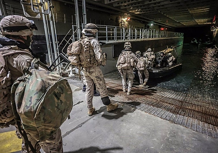 Las aguas de Cádiz y el Retín acogen el ejercicio 'Copex-23' de la ...