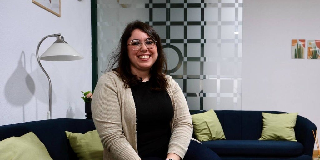 Entrevista a Sexóloga: Ana Santamaría: «La educación sexual que se ...