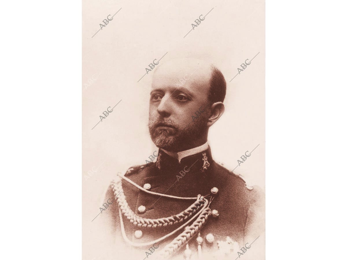 Don Julio Cervera, comandante de Ingenieros, elegido diputado por ...