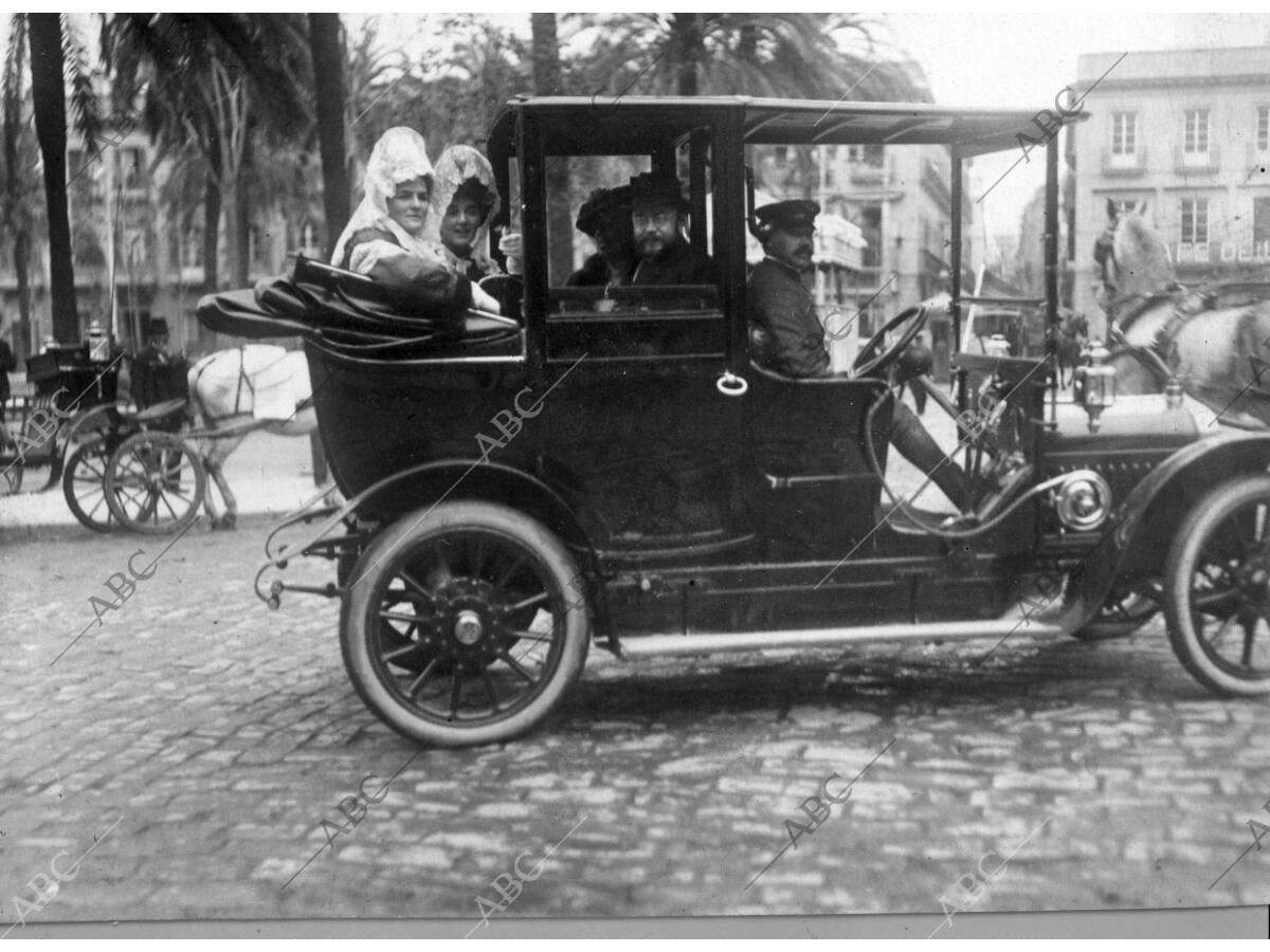 El doctor Salvat, Que, con el Sr. Ríos Sarmiento, ha organizado la ...