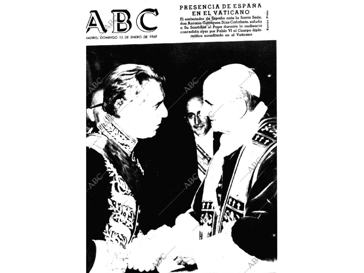 Periódico ABC MADRID 12-01-1969,portada - Archivo ABC