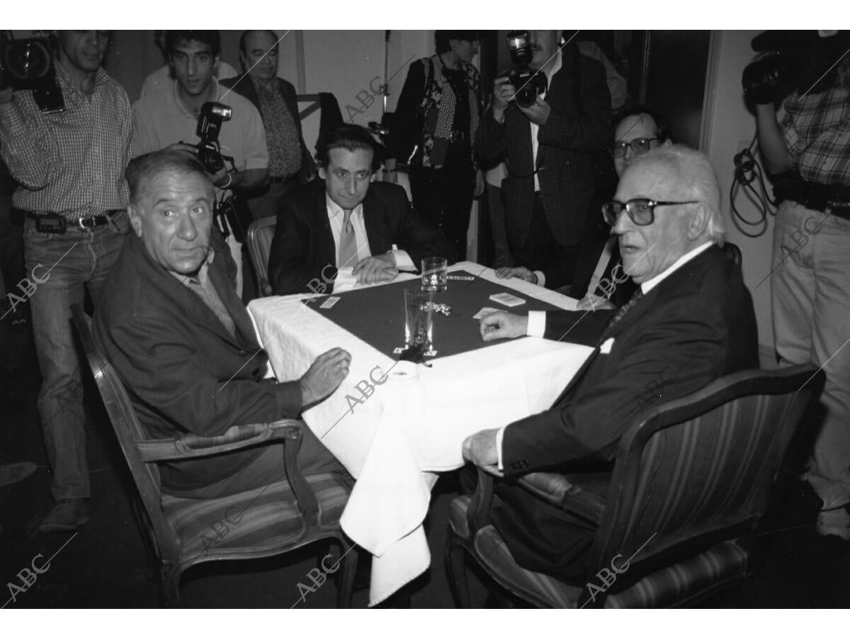 "El mus" es el título del nuevo libro que el académico Antonio Mingote ...