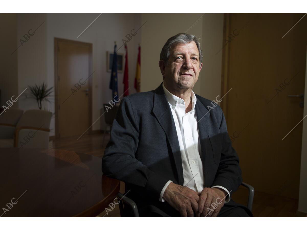Entrevista a Luis Partida alcalde de Villanueva de la Cañada - Archivo ABC