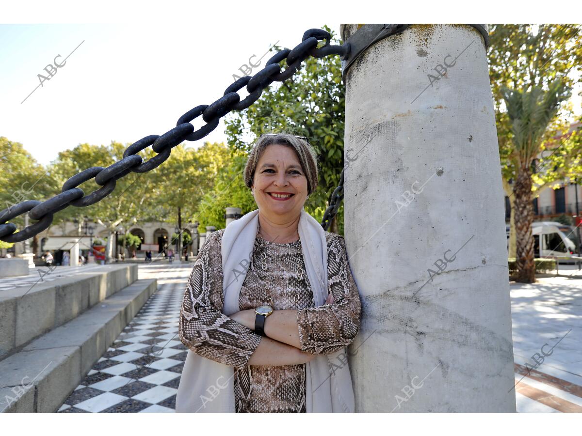 Entrevista con María Elvira roca Barea - Archivo ABC